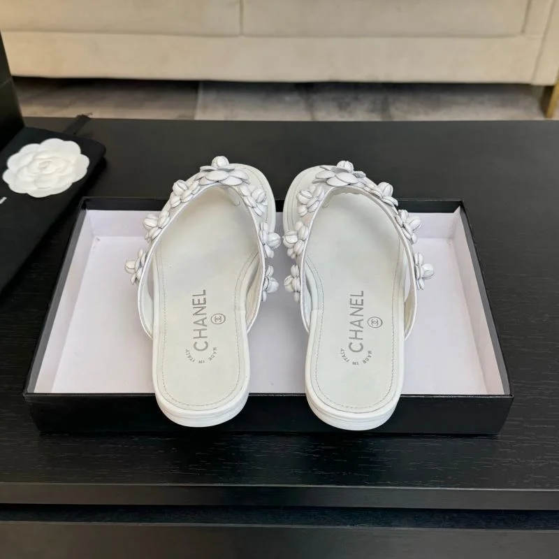 Mirror quality Chanel Slippers