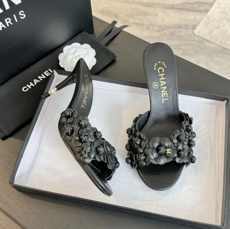 Brand-original Chanel Slippers