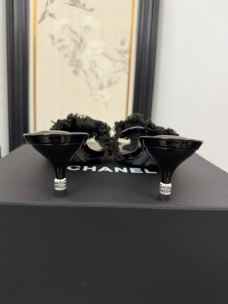 Brand-original Chanel Slippers