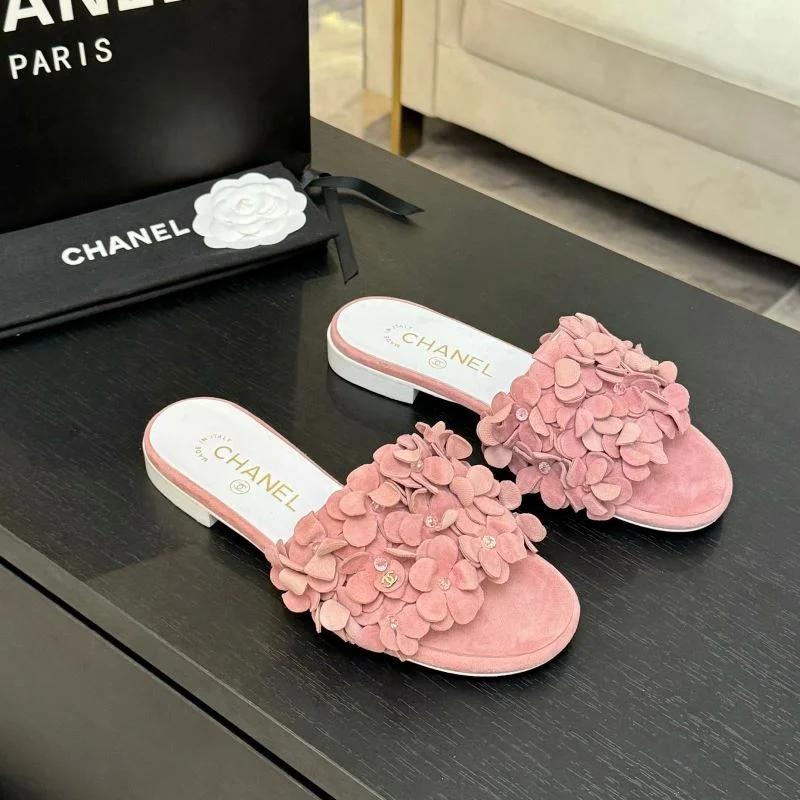 Bargain Chanel Slippers