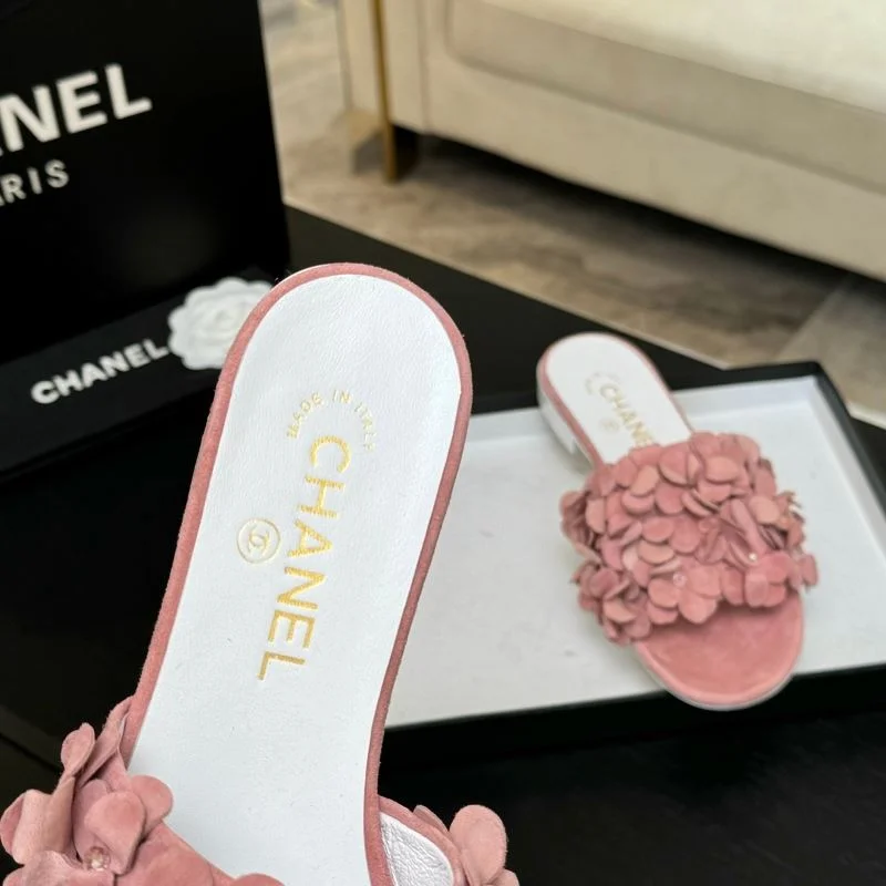 Bargain Chanel Slippers