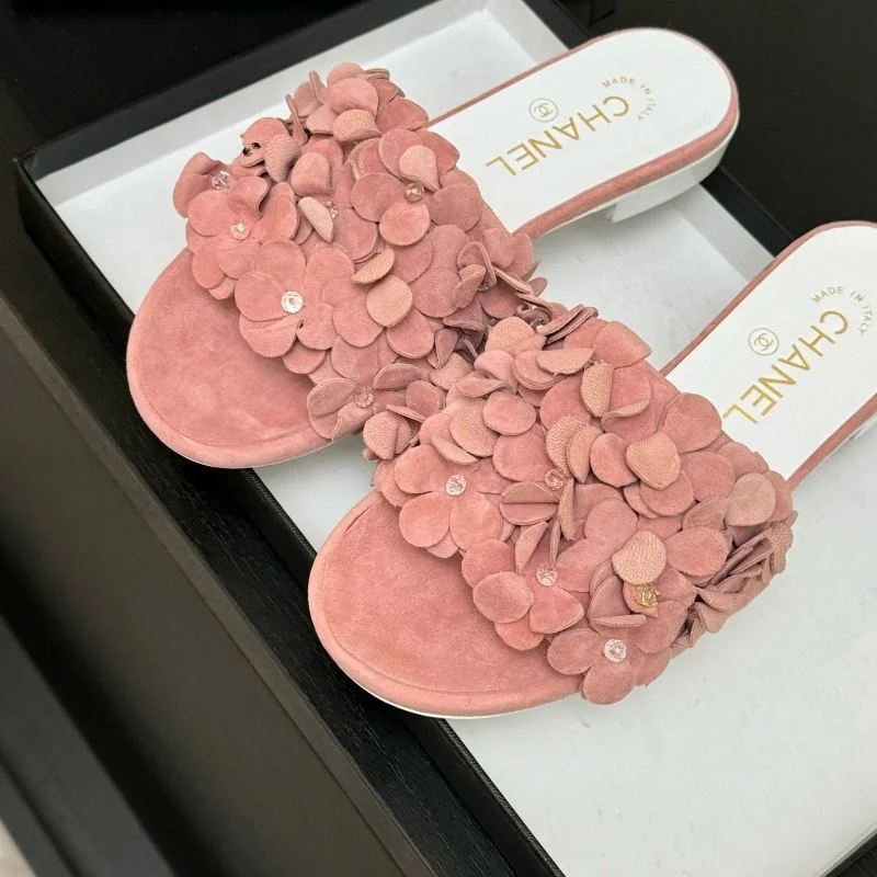 Bargain Chanel Slippers