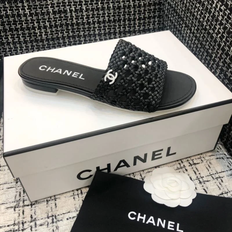 Mirror quality Chanel Slippers