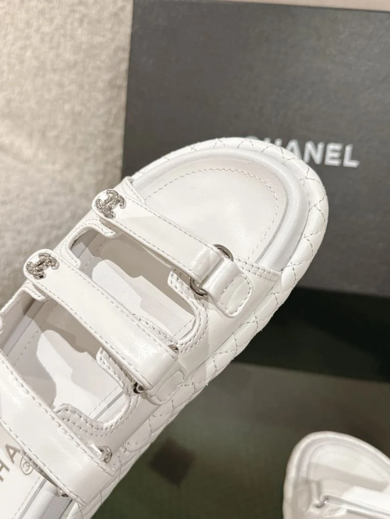 Accurate model Chanel Slippers