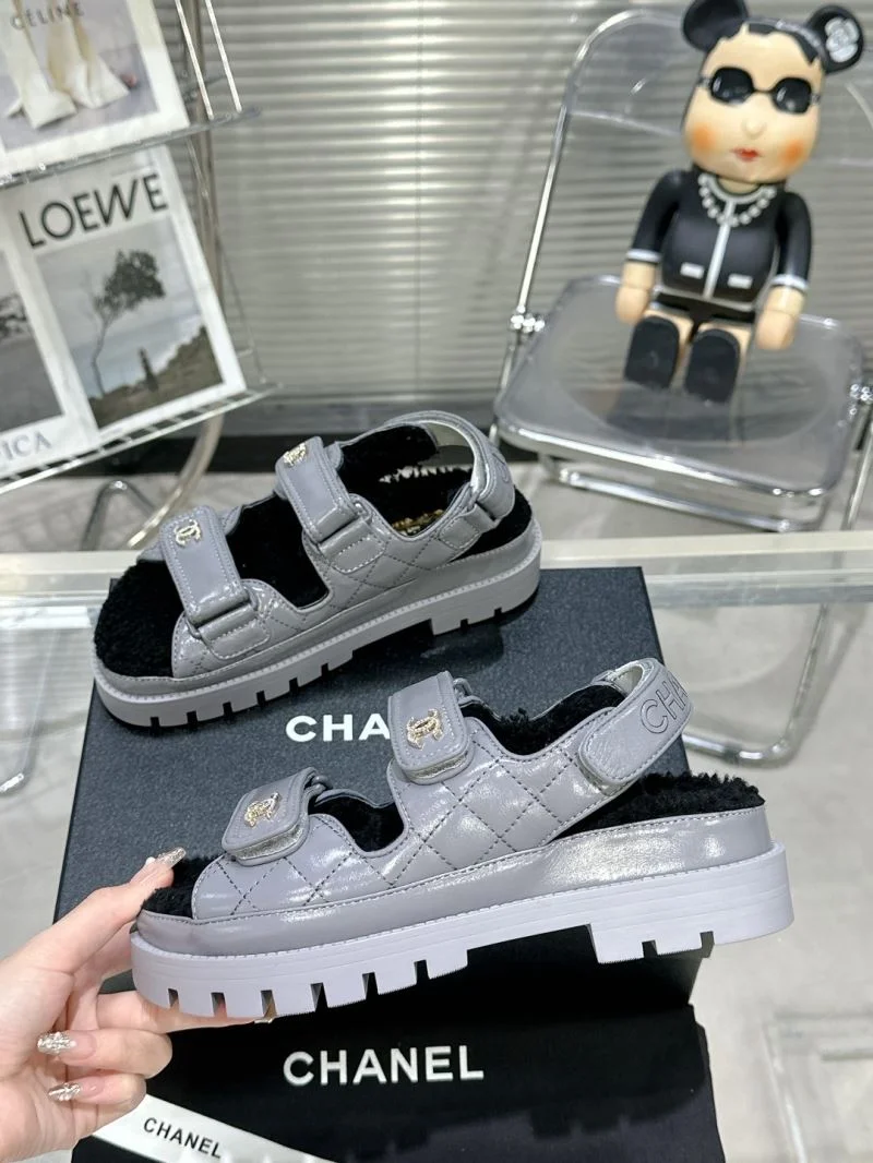 Brand-original Chanel Slippers
