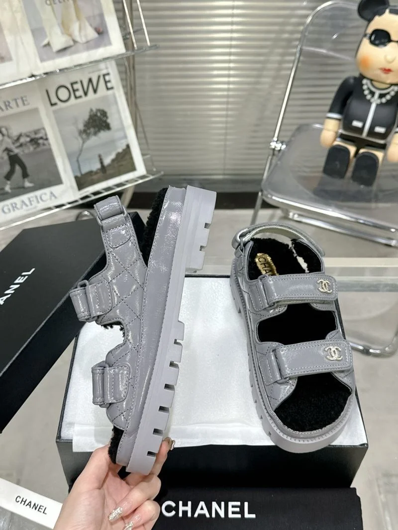Brand-original Chanel Slippers