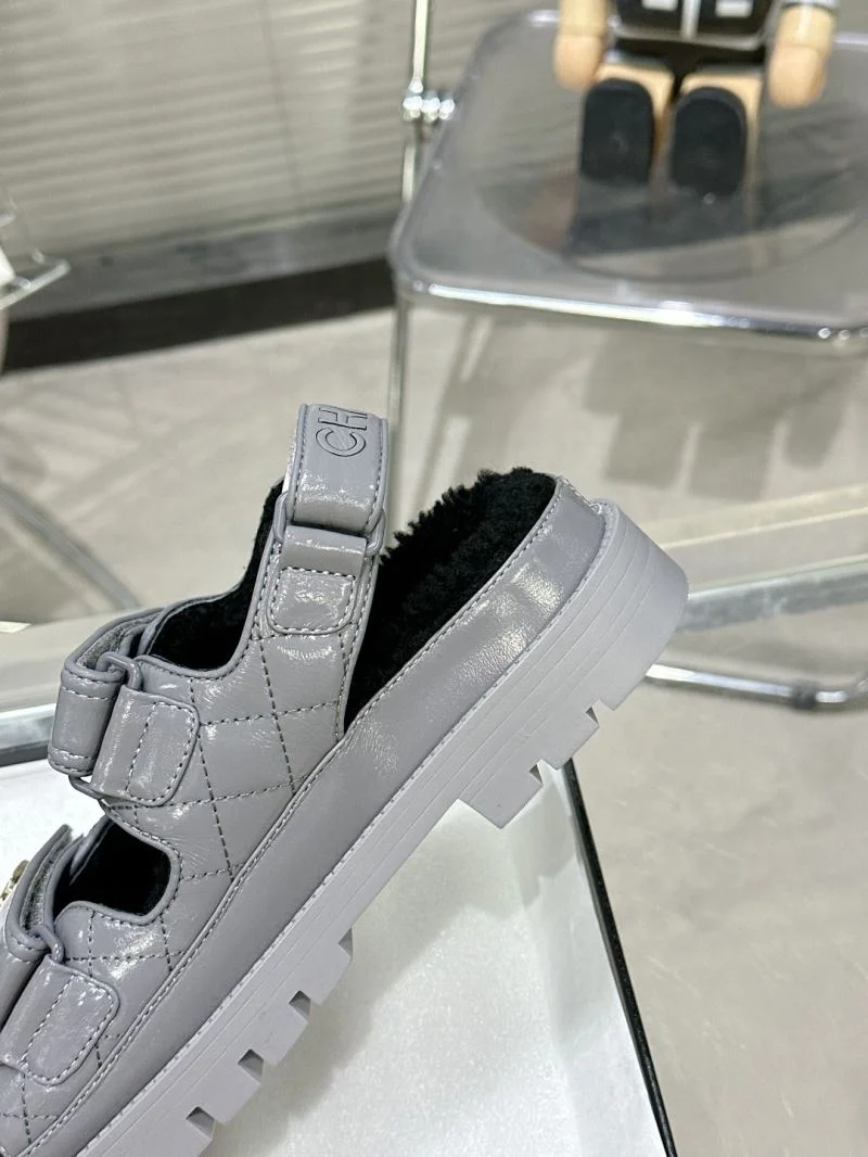 Brand-original Chanel Slippers