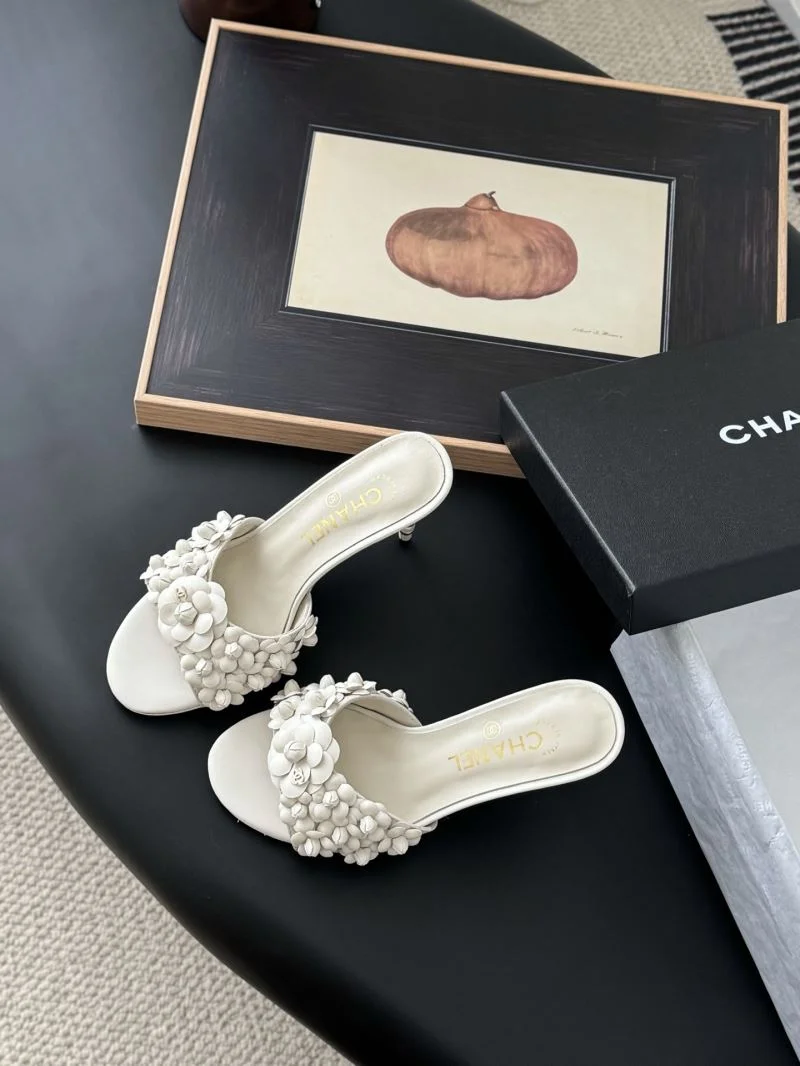 1:1 copy Chanel Slippers