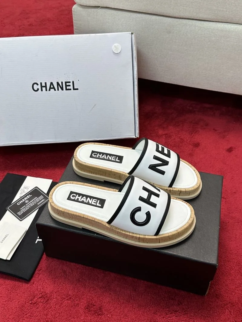 Mirror quality Chanel Slippers