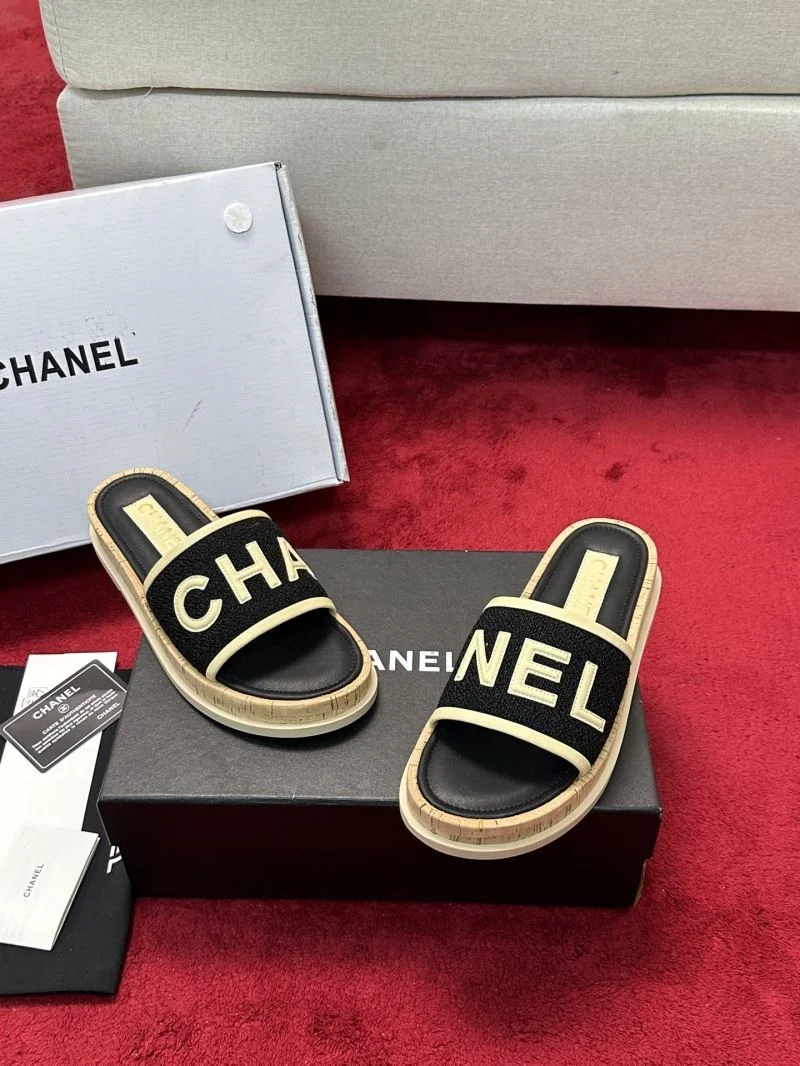 1:1 copy Chanel Slippers