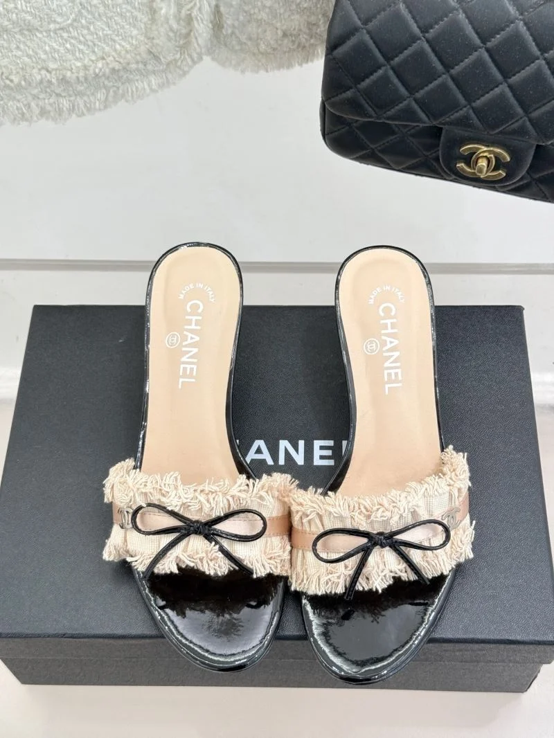 1:1 copy Chanel Slippers