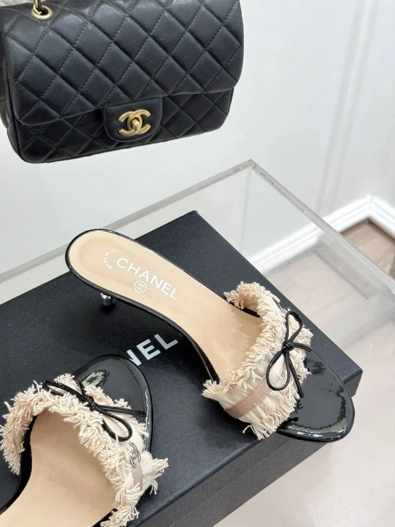 1:1 copy Chanel Slippers