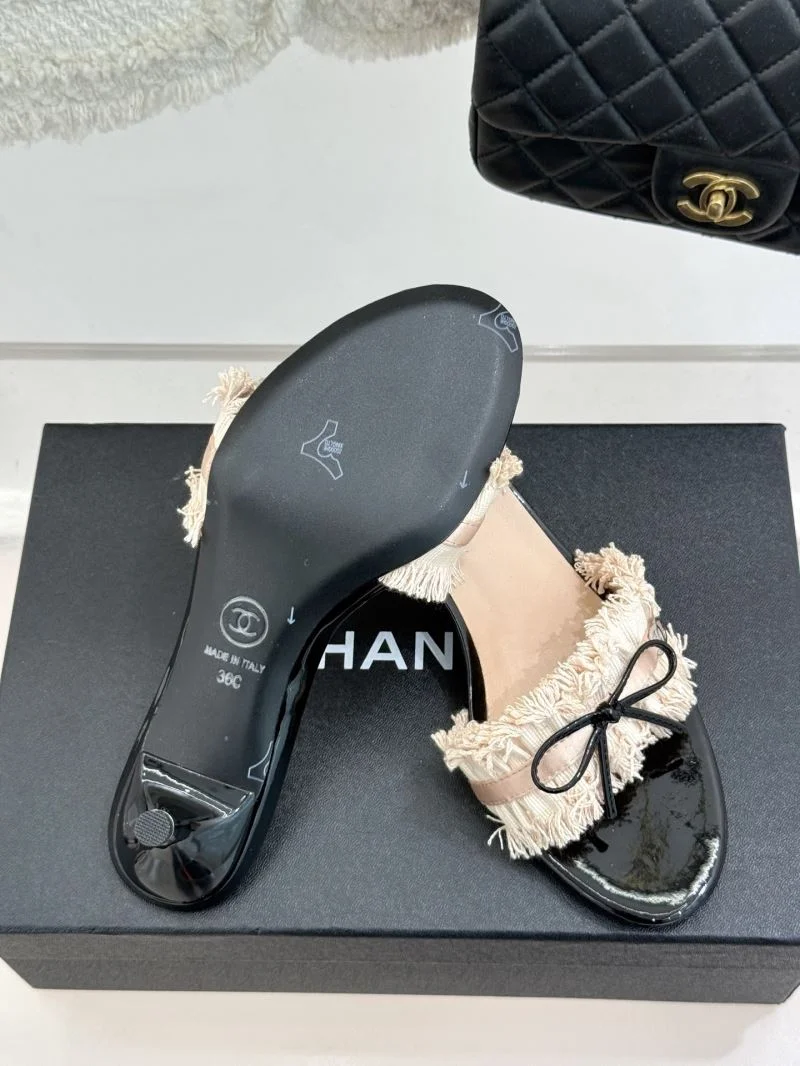 1:1 copy Chanel Slippers