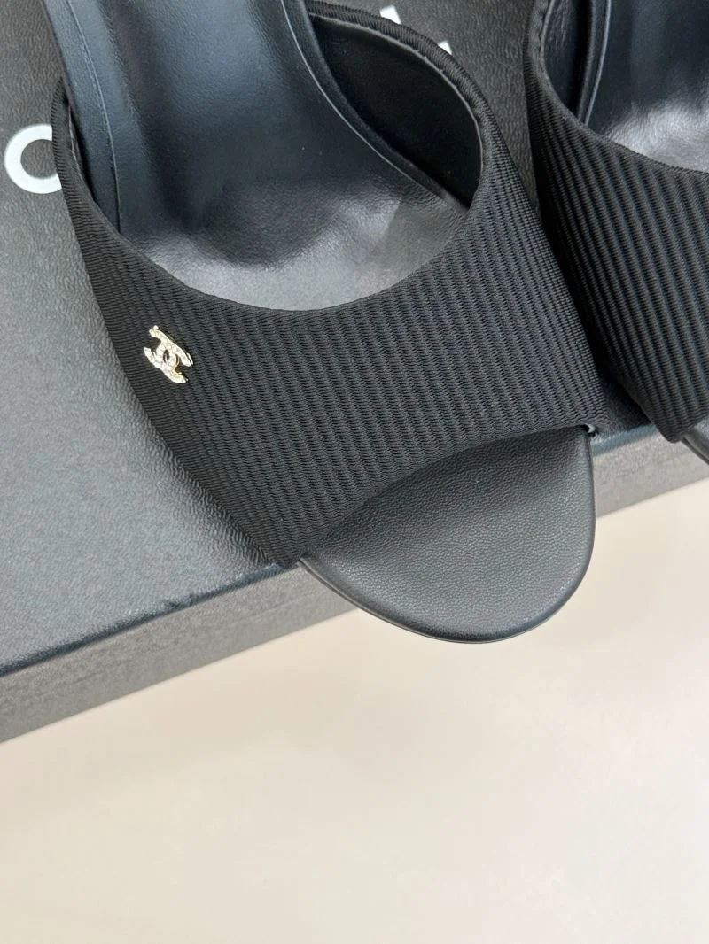 Mirror quality Chanel Slippers