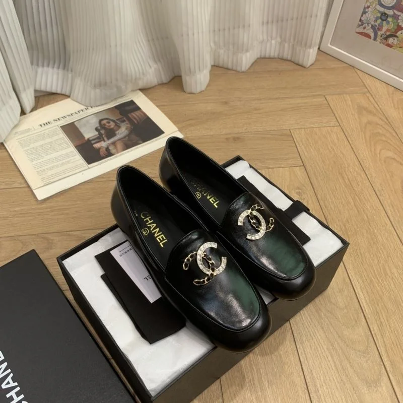 Value-priced Chanel Slippers