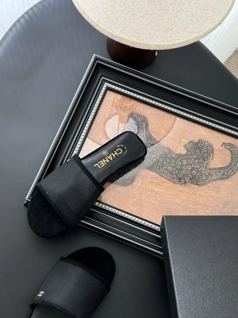 Inexpensive Chanel Slippers