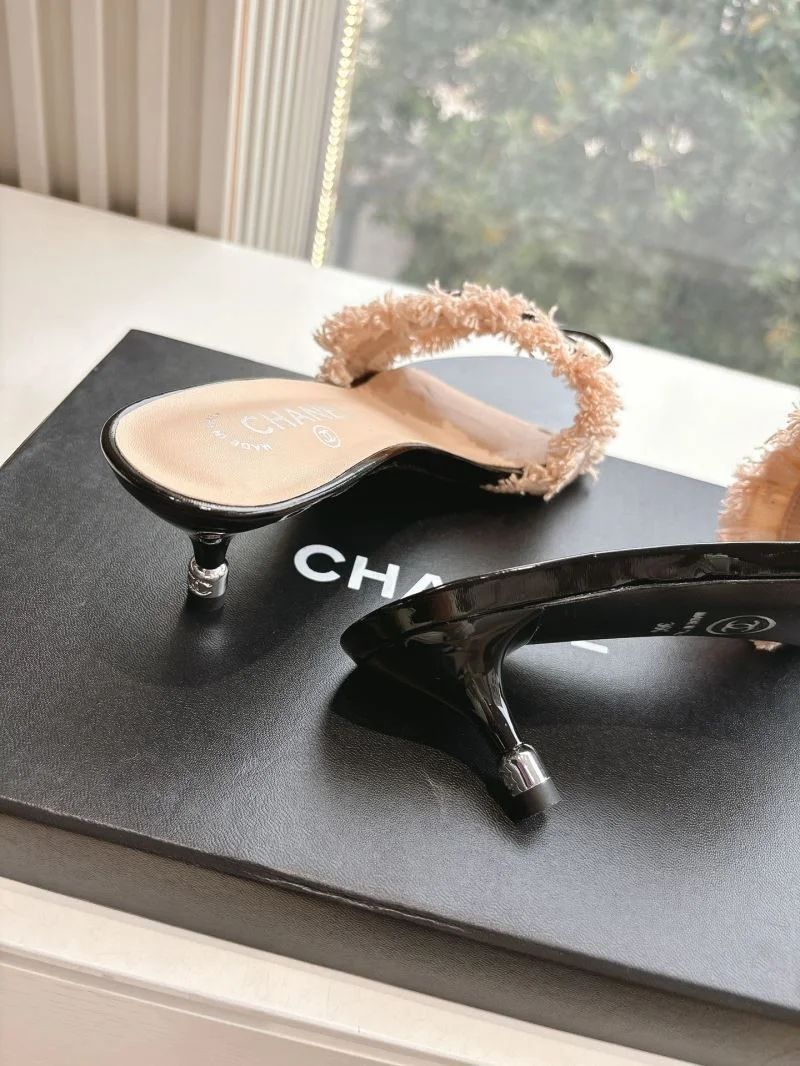 Top match Chanel Slippers