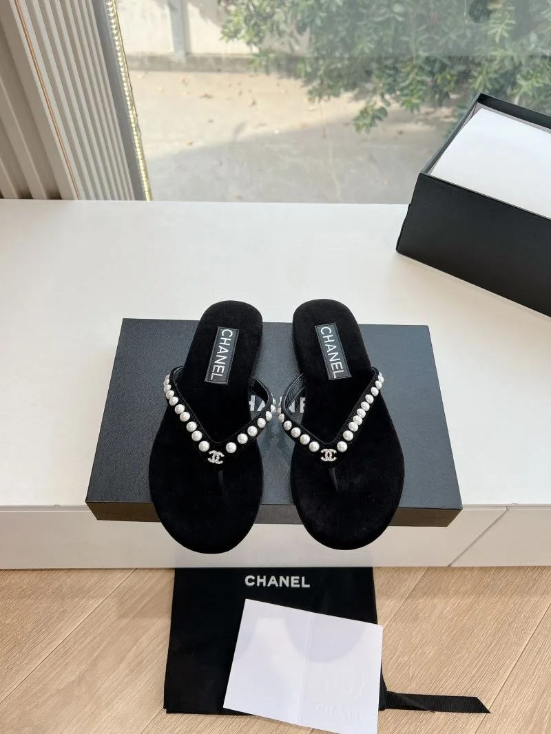 1:1 copy Chanel Slippers