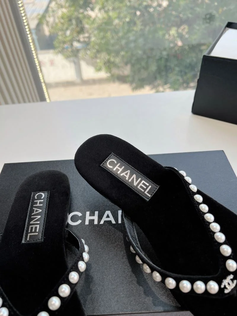 1:1 copy Chanel Slippers
