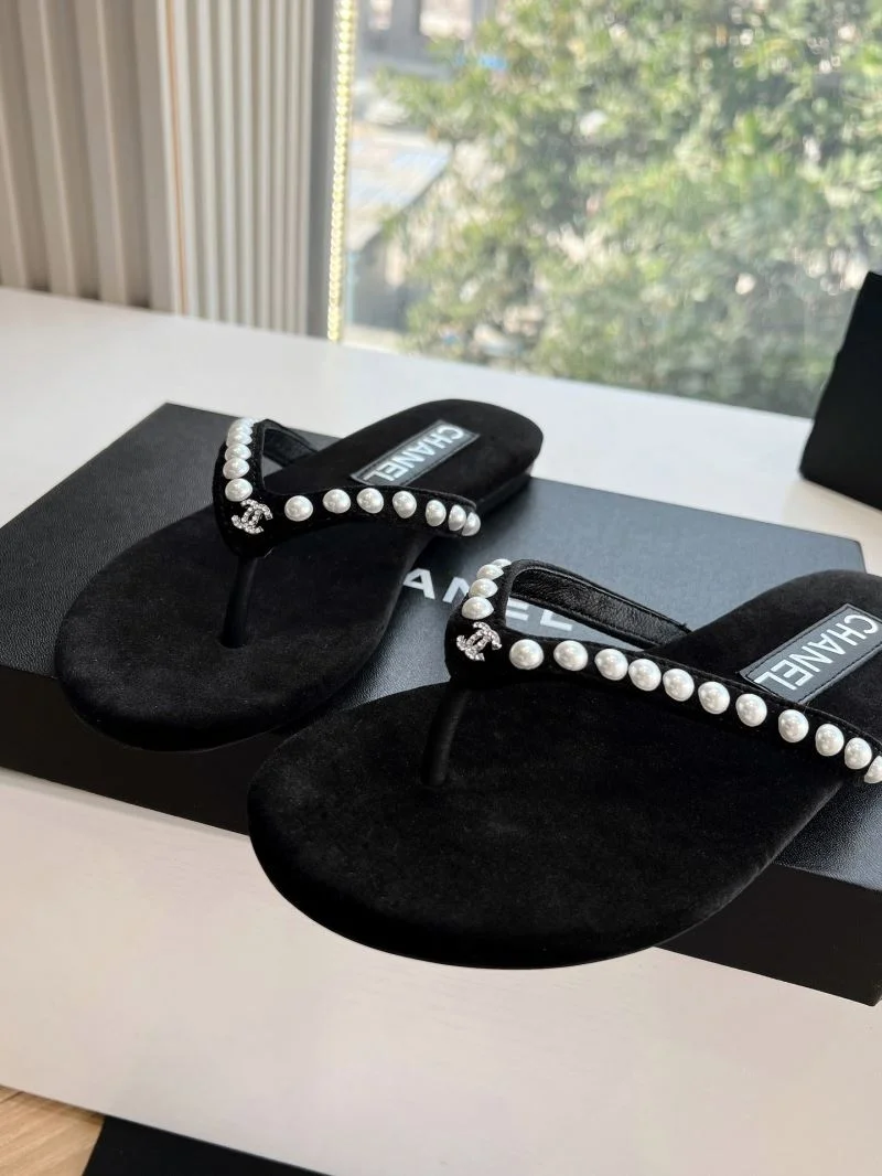 1:1 copy Chanel Slippers