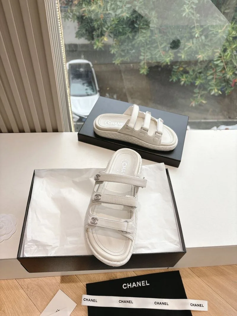 1:1 copy Chanel Slippers