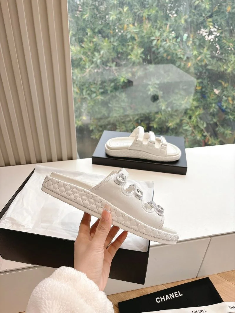 1:1 copy Chanel Slippers