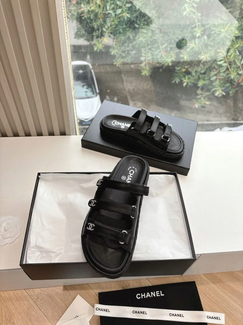 Brand-authenticated Chanel Slippers