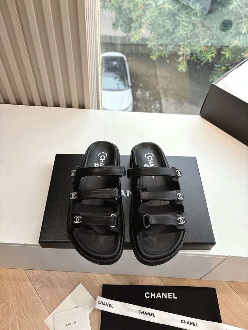 Brand-authenticated Chanel Slippers