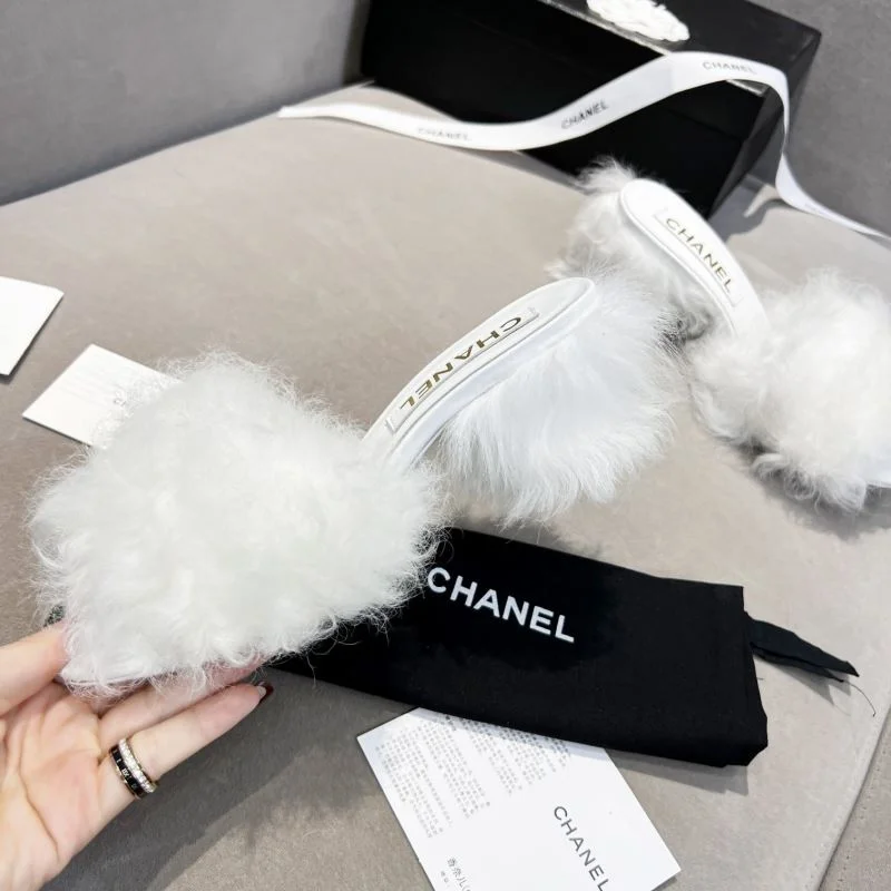 1:1 copy Chanel Slippers