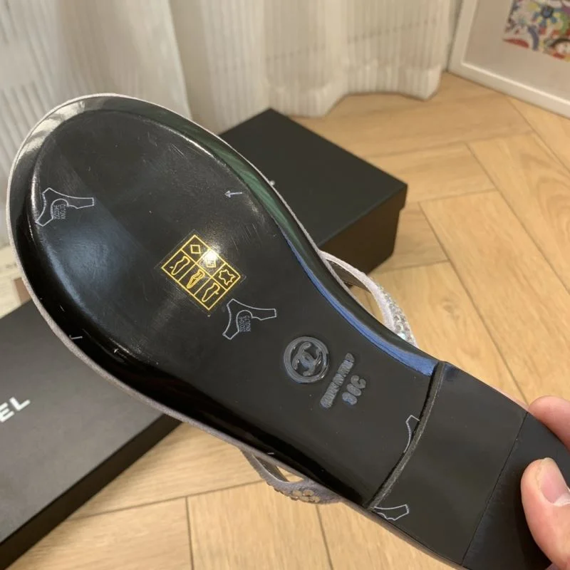 Inexpensive Chanel Slippers