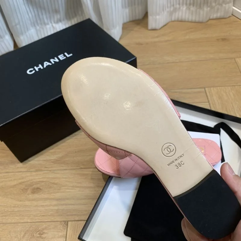 1:1 copy Chanel Slippers