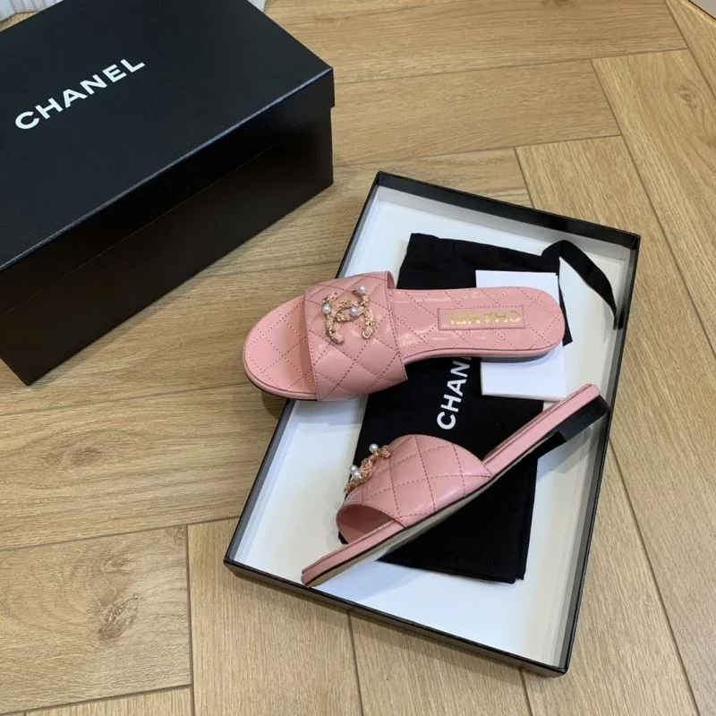 1:1 copy Chanel Slippers
