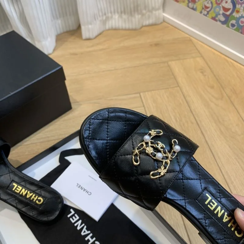 1:1 copy Chanel Slippers