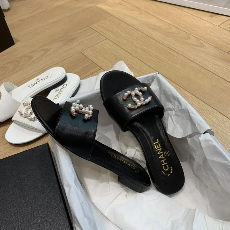 Accurate model Chanel Slippers