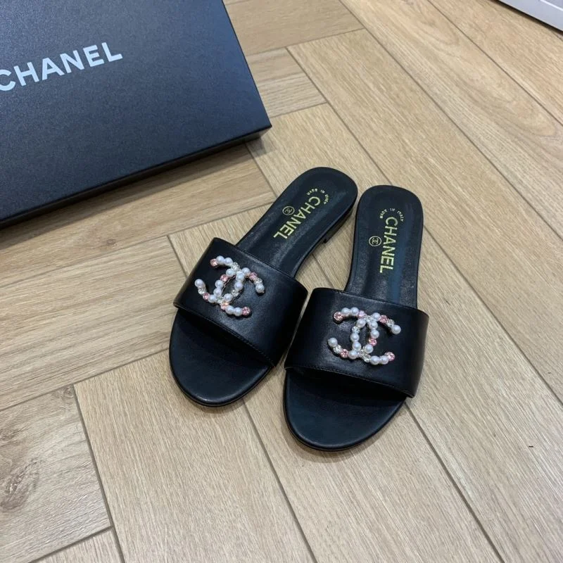 Accurate model Chanel Slippers