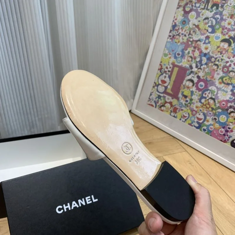 Accurate model Chanel Slippers
