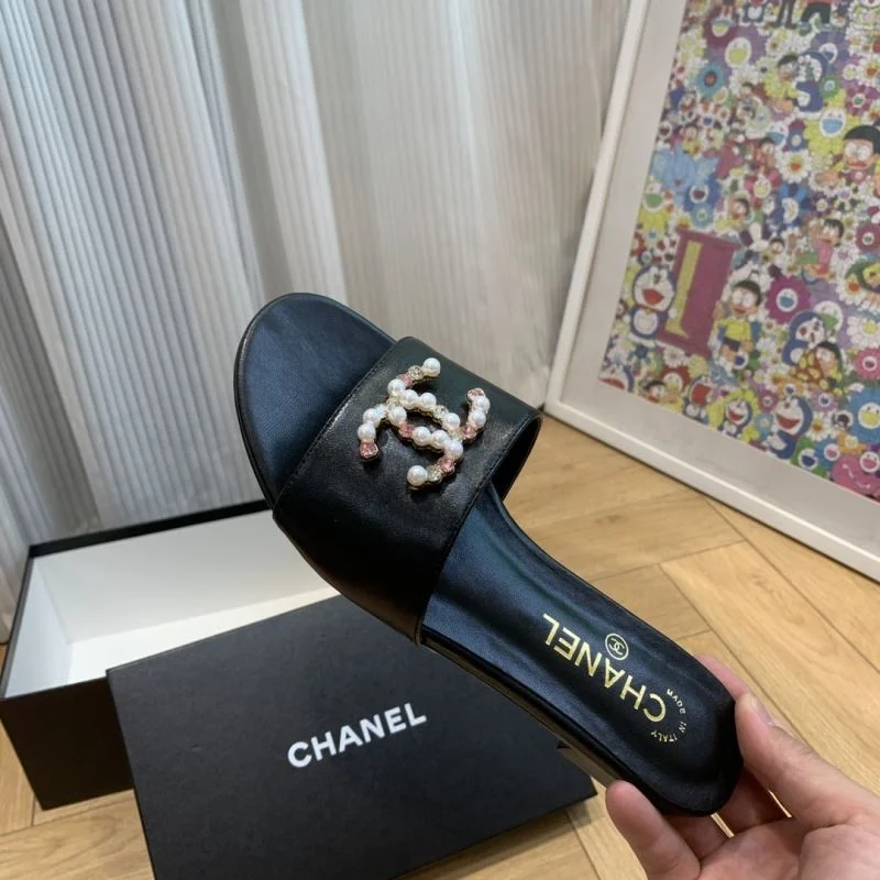 Accurate model Chanel Slippers