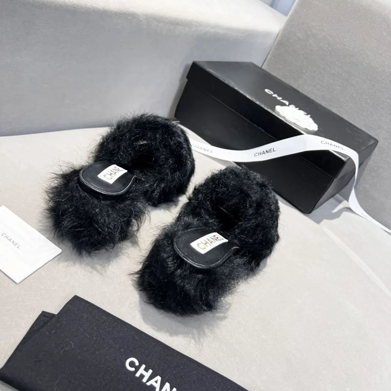 Bargain Chanel Slippers