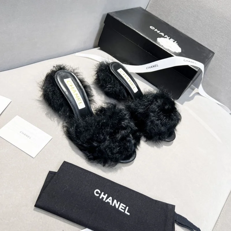 Bargain Chanel Slippers