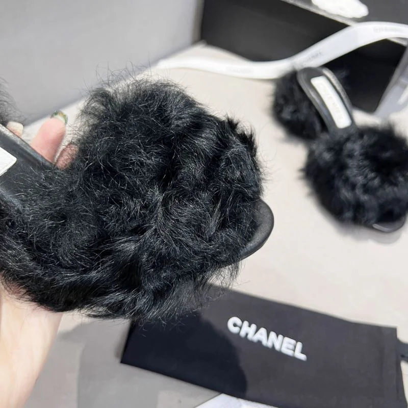 Bargain Chanel Slippers