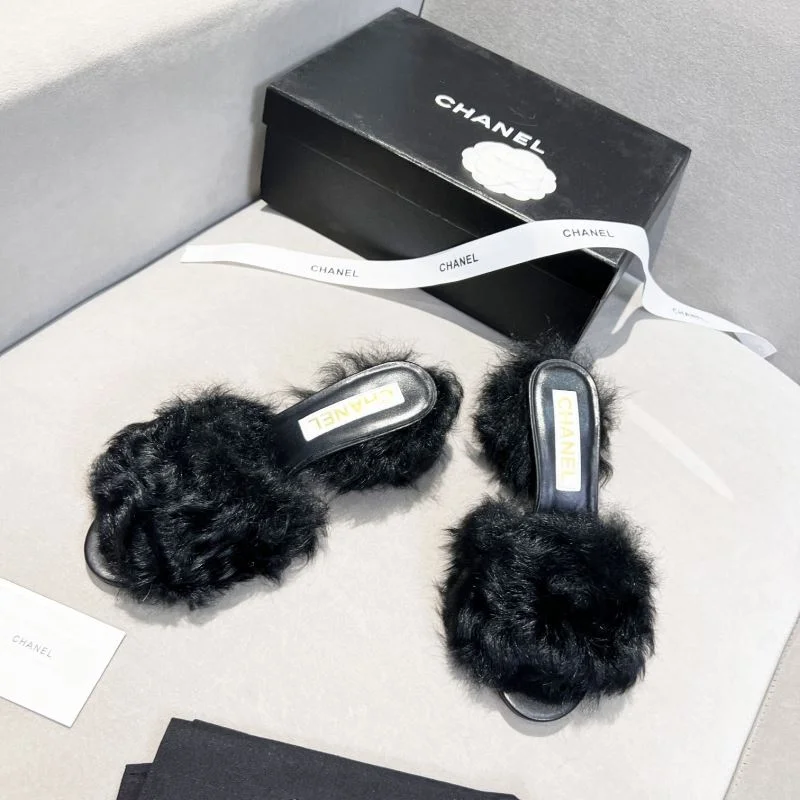 Bargain Chanel Slippers
