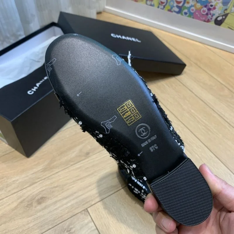 Bargain Chanel Slippers