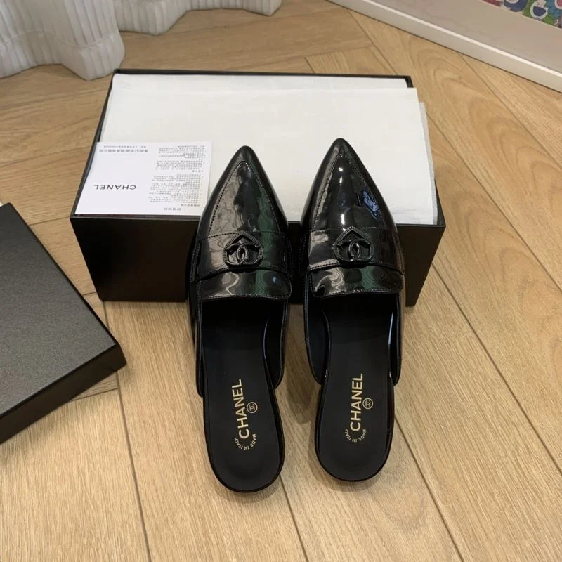 Brand-authenticated Chanel Slippers