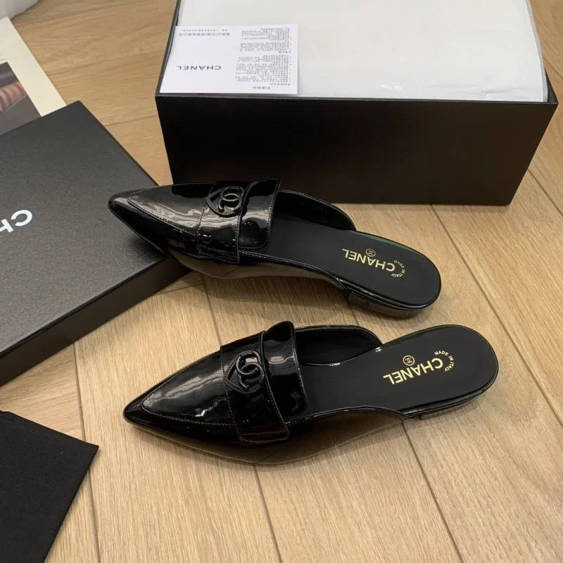 Brand-authenticated Chanel Slippers