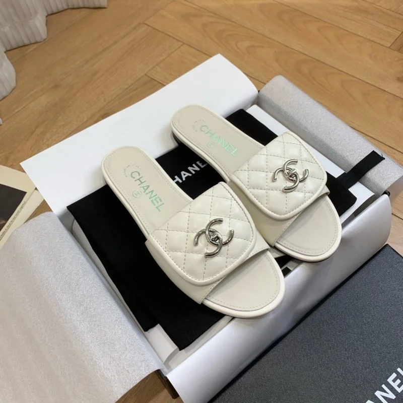 Exact replica Chanel Slippers