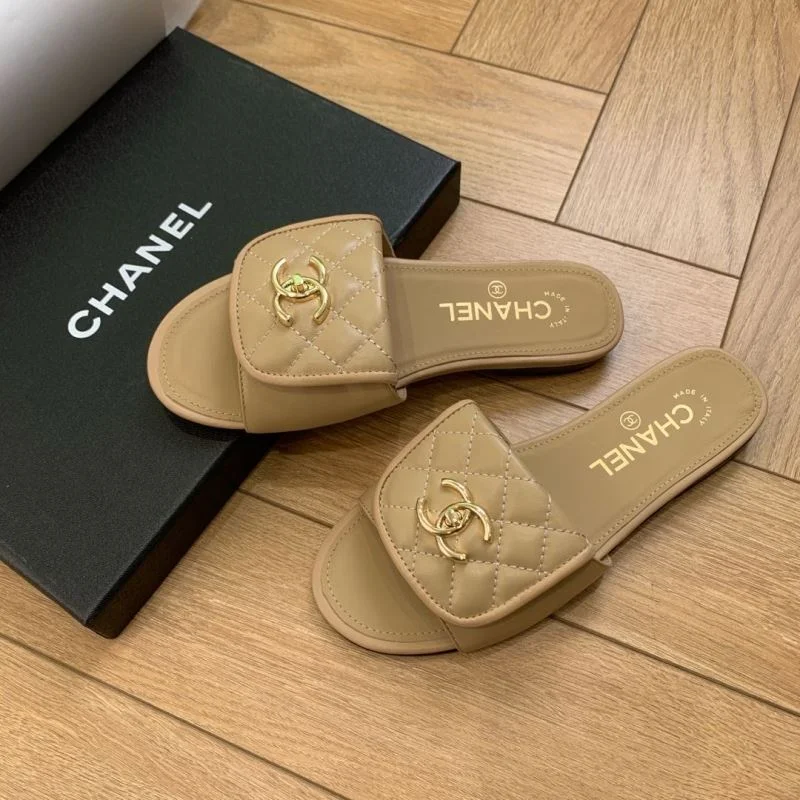 Accurate model Chanel Slippers