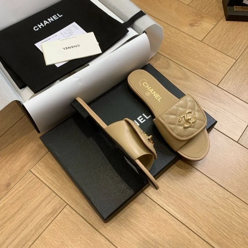 Accurate model Chanel Slippers