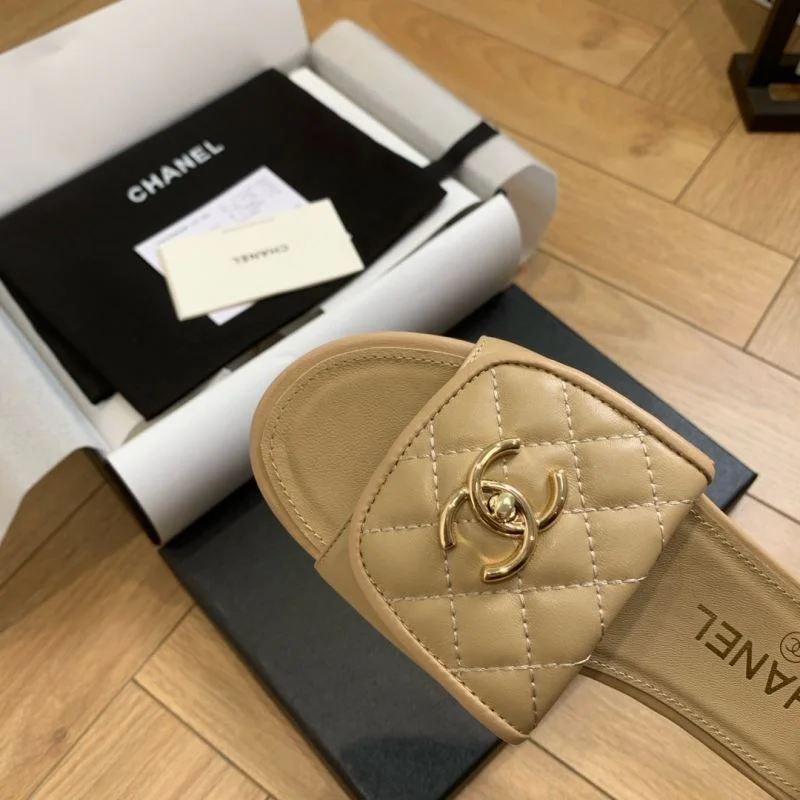 Accurate model Chanel Slippers