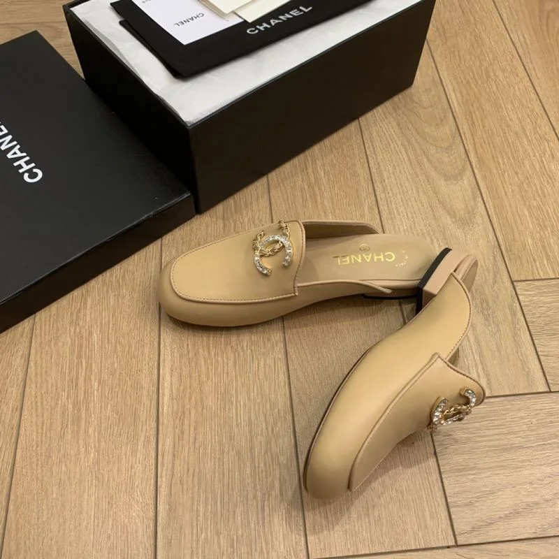 Top match Chanel Slippers
