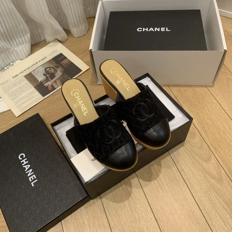 1:1 copy Chanel Slippers